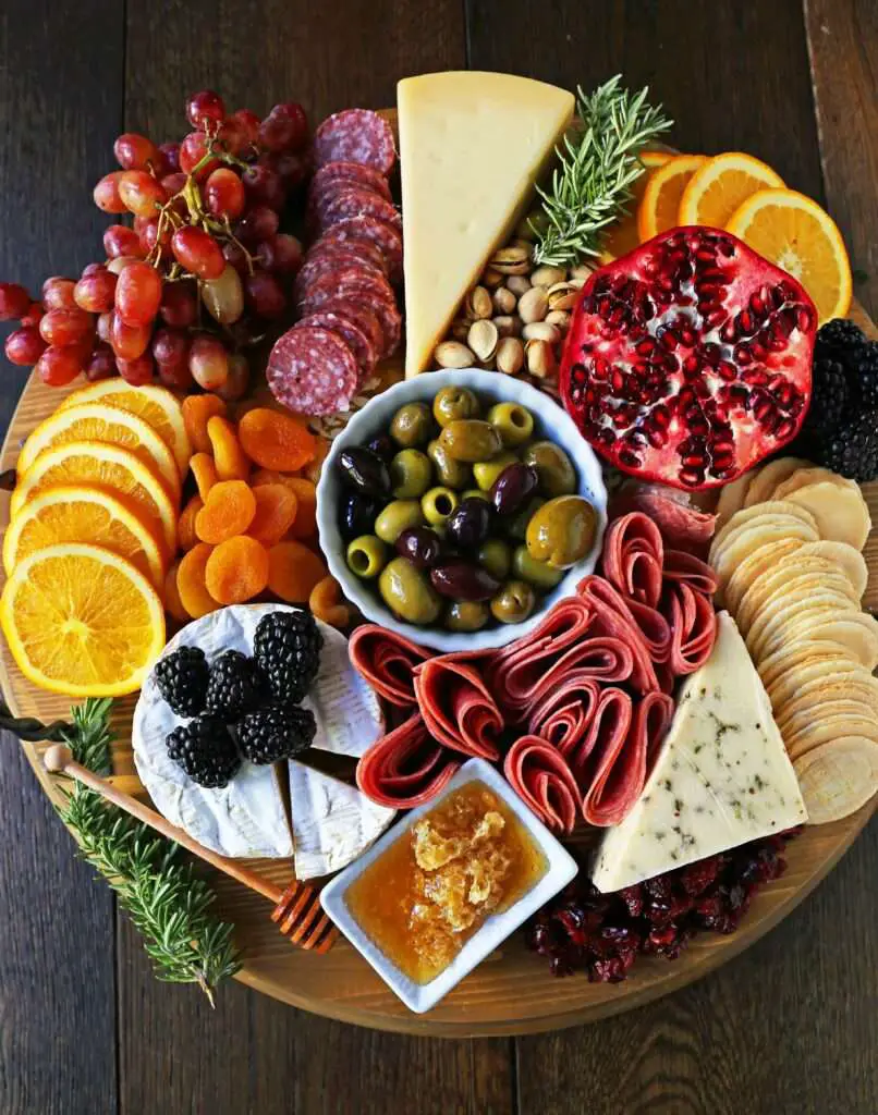 How to Build the Perfect Charcuterie Board